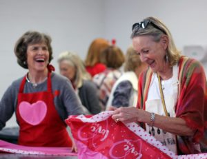 Volunteer - Austin Street Center